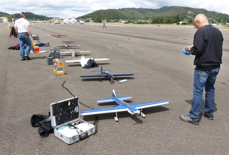 Line-controlled speed: model aviators converge on Roseburg | News ...