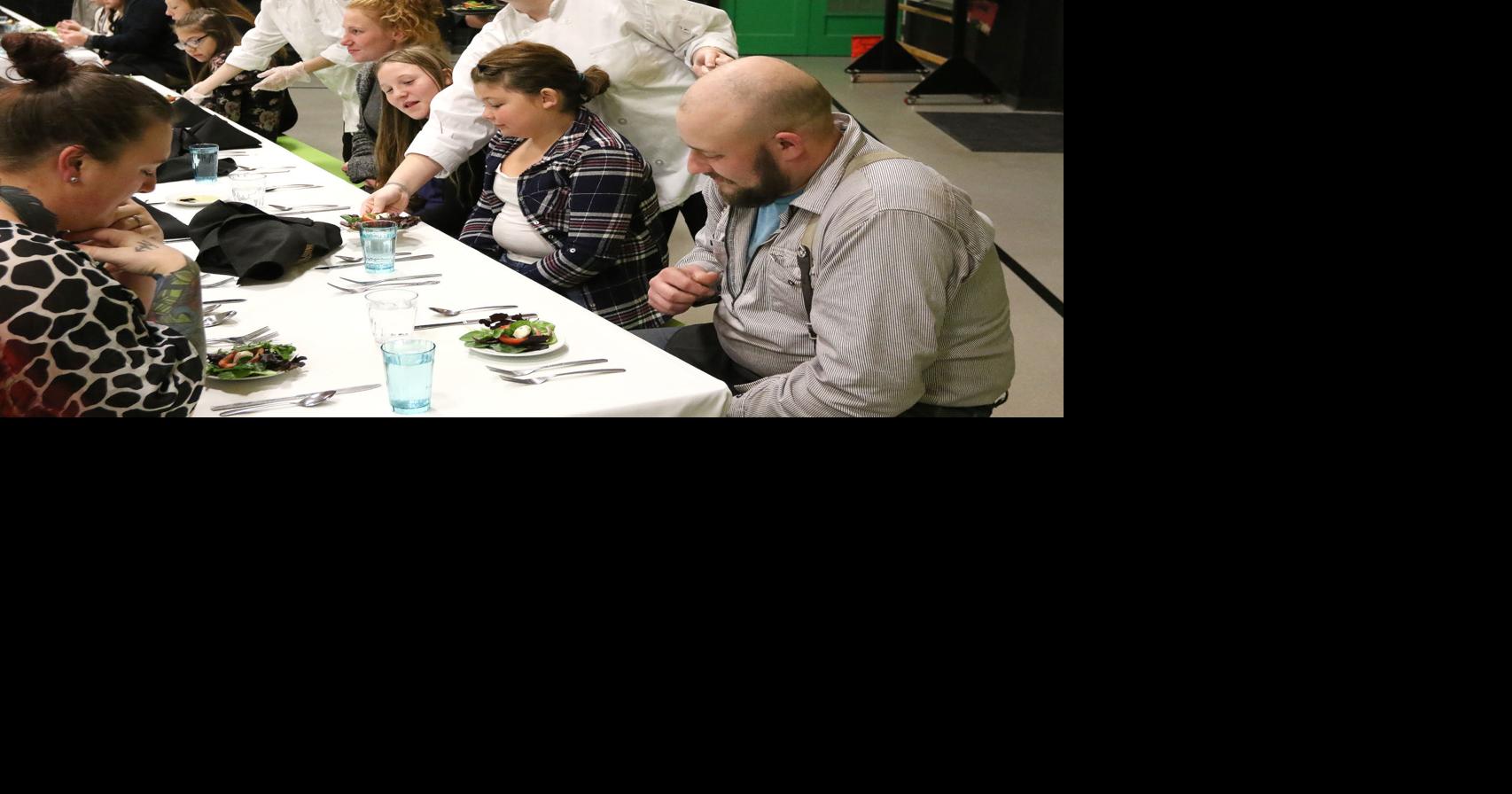 Learning the finer points of table etiquette | Education | nrtoday.com