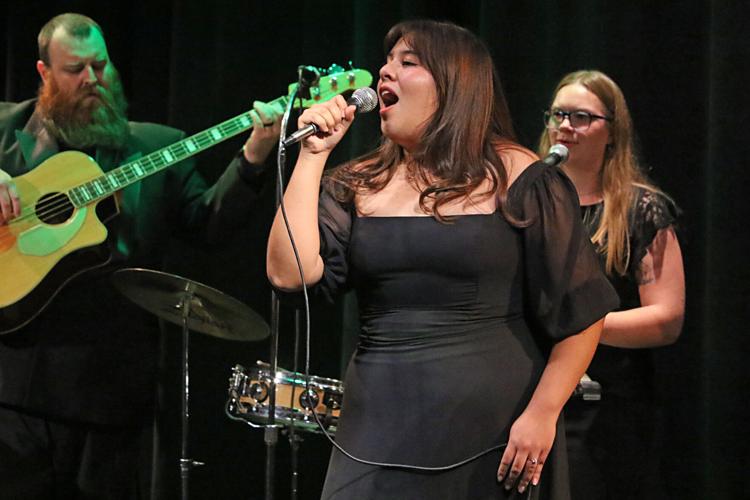 The Umpqua Singers perform "Flying High" concert at UCC | Entertainment | nrtoday.com