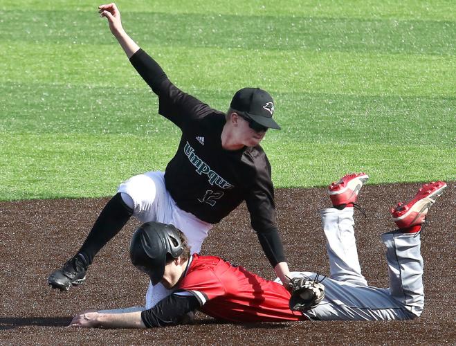 Sweet first chapter for reinstated Umpqua baseball: Big crowd and a ...