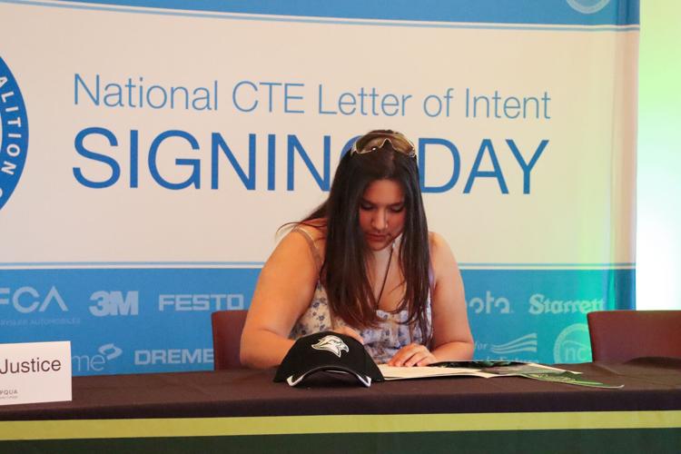 Students commit to Umpqua Community College | Education | nrtoday.com