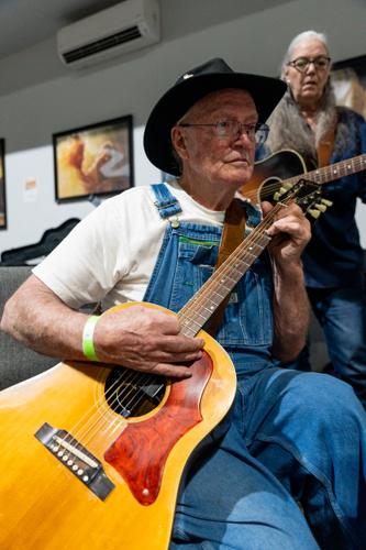 Jammin' out at the Oregon Oldtime Fiddlers' convention | News | nrtoday.com