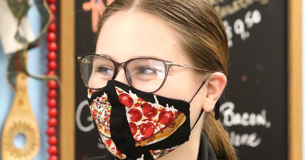 CDC says fully vaccinated can largely ditch masks, Oregon governor says ...