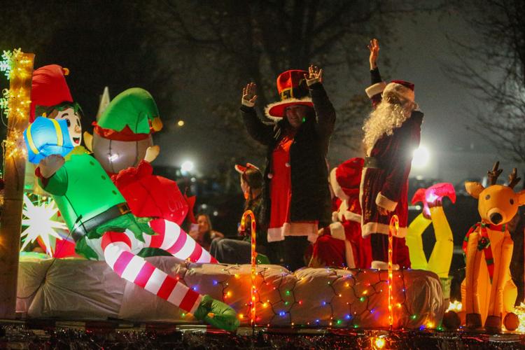 DR Johnson Memorial Timber Truckers Light Parade passes through south ...