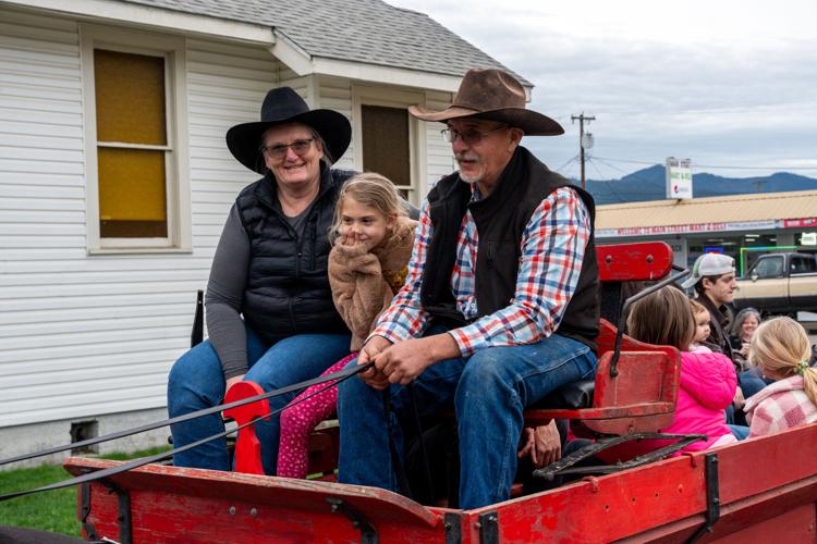 Riddle celebrates its 131st birthday with horses, stews and memorabilia ...