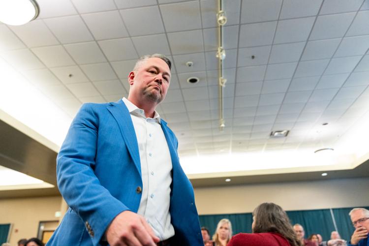 Elin Miller, Guy Kennerly honored as Roseburg First Citizens | Business ...