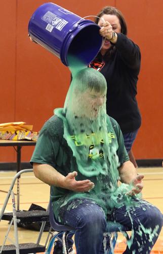 Sunnyslope School principal gets slimed | Education | nrtoday.com
