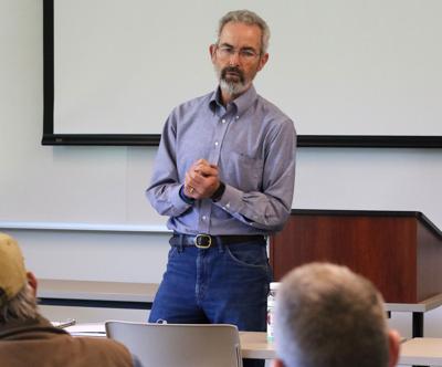 Prozanski talks guns, recycling at town hall | News | nrtoday.com