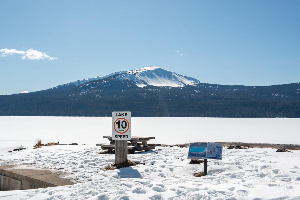 Diamond Lake and the High Cascades feature beauty, wildlife and fishing ...
