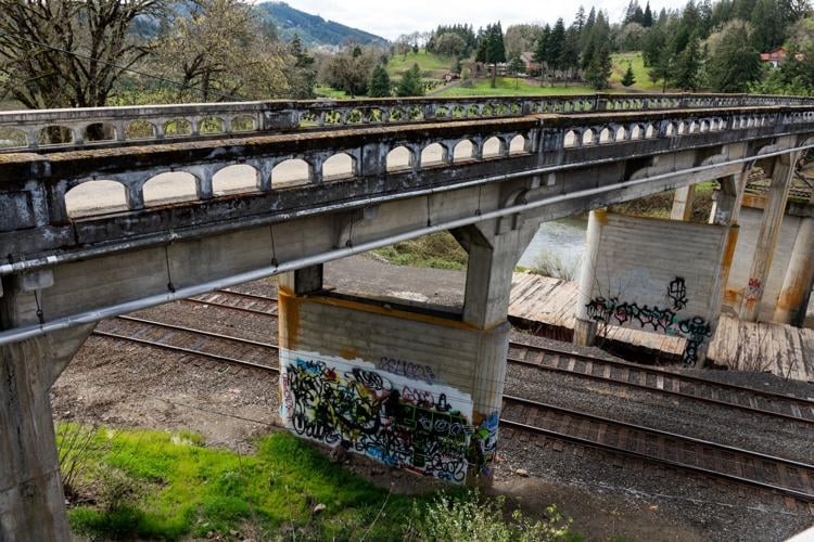 Oakland to host event, say farewell to bridge before demolition | News ...