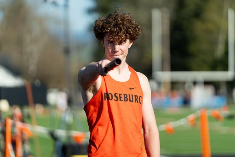 Roseburg track and field preview: Young Indians show potential early on ...