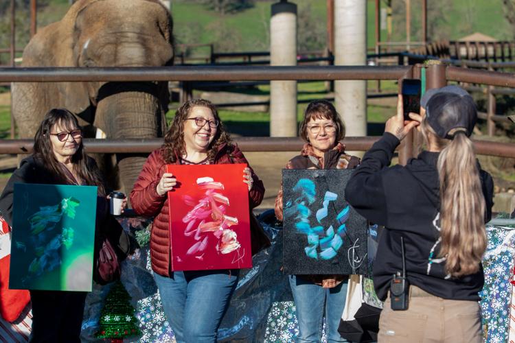 Wildlife Safari hosts Santa's special helpers | Entertainment | nrtoday.com