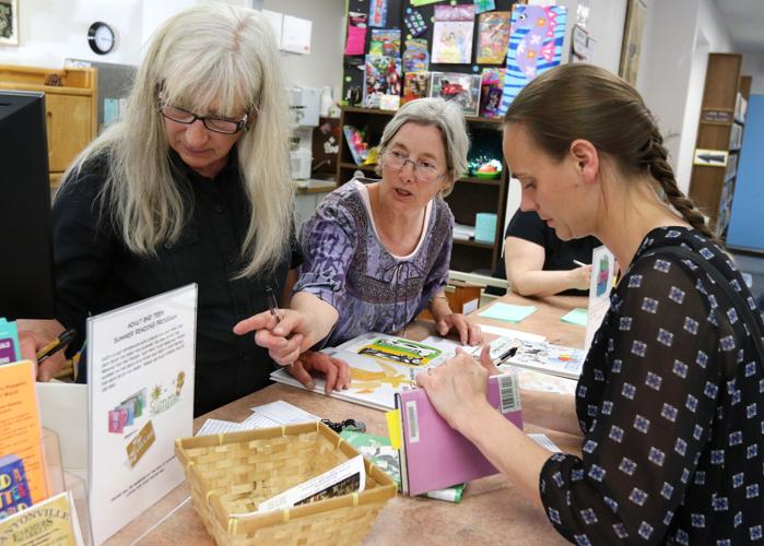 Riddle residents thrilled library has reopened | Local News | nrtoday.com