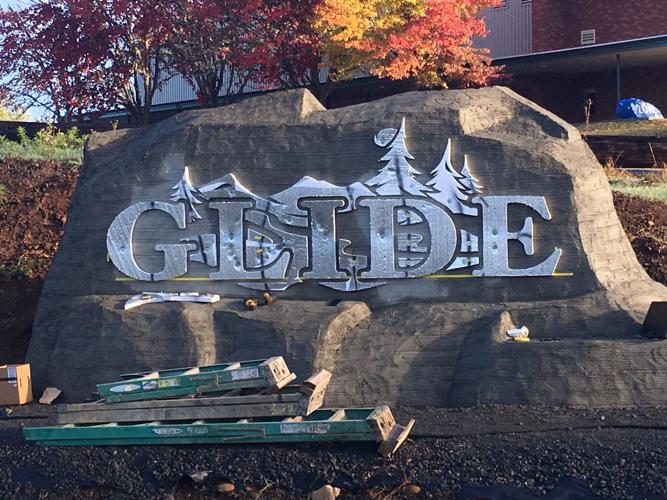 New welcome sign erected in Glide serves as community inspiration ...