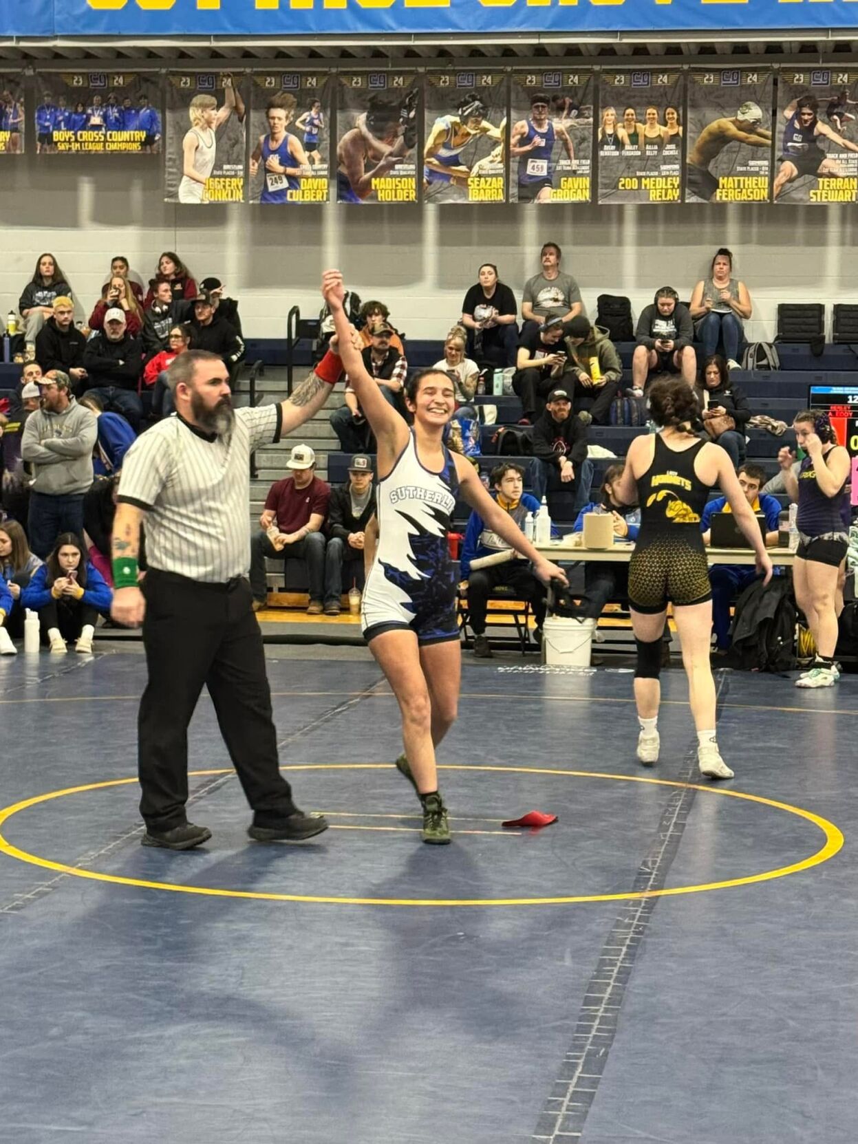 Sutherlin girls take third in wrestling regional, advance five to state ...