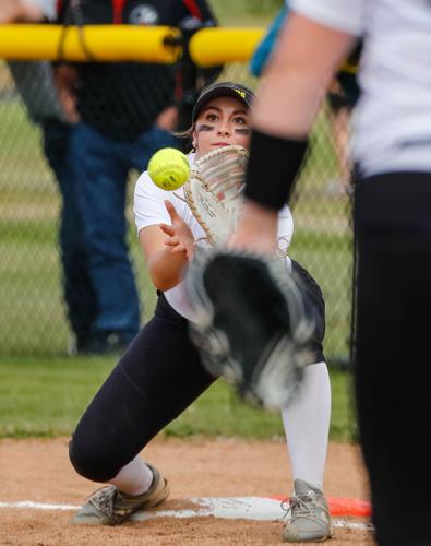 South Umpqua softball whips Enterprise/Joseph/Wallowa 11-0, moves into ...