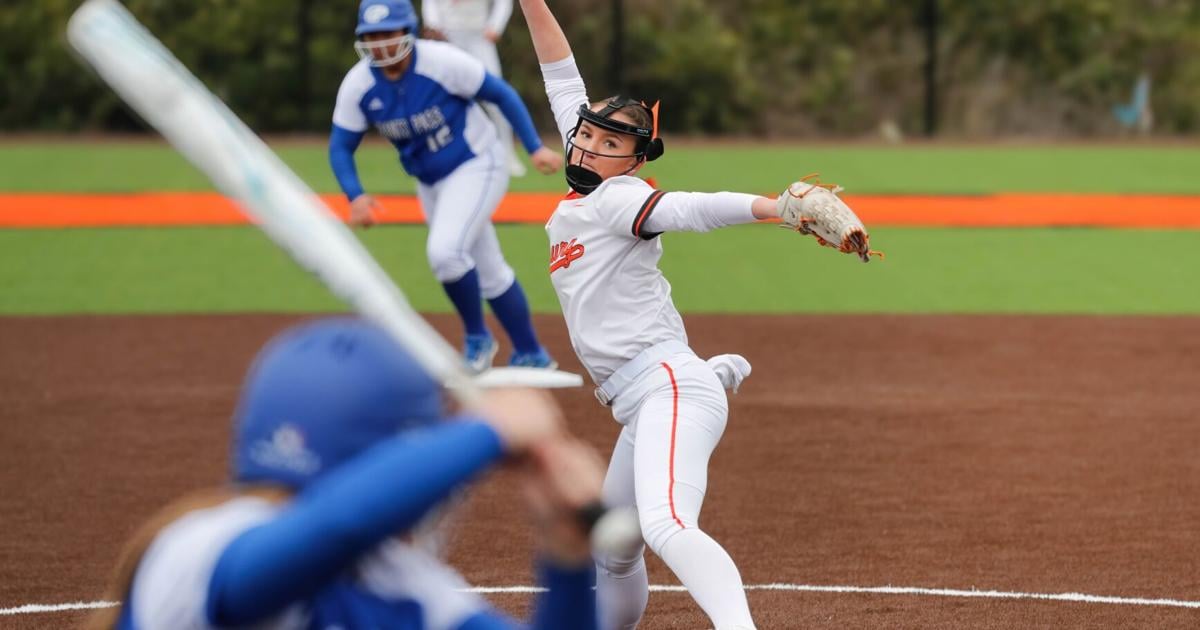 Roseburg Rallies Completes Sweep Of Grants Pass In Swc Softball Prep