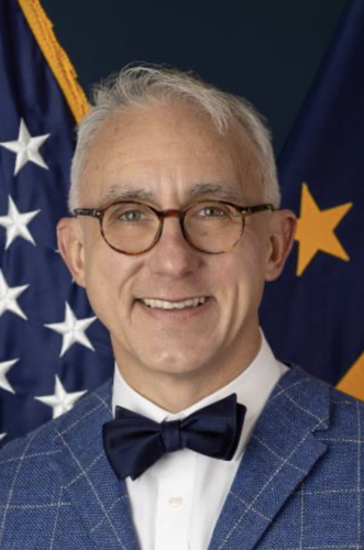 Roseburg VA Health Care System Executive Director Patrick Hull retires ...