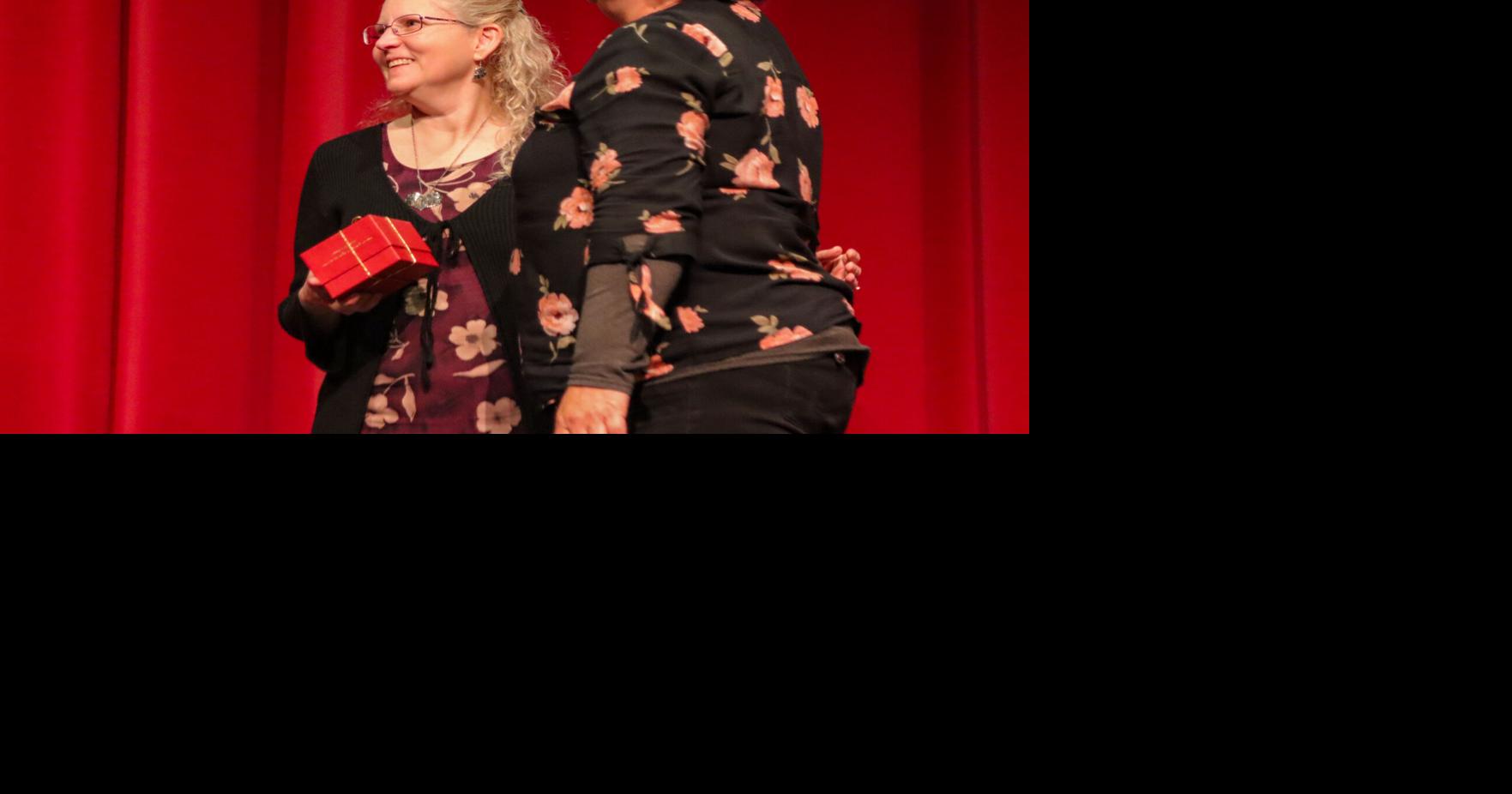 Phippen, other Roseburg teachers receive golden apples for ...