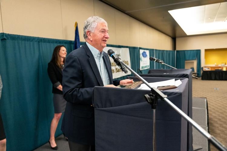 Elin Miller, Guy Kennerly honored as Roseburg First Citizens | Business ...