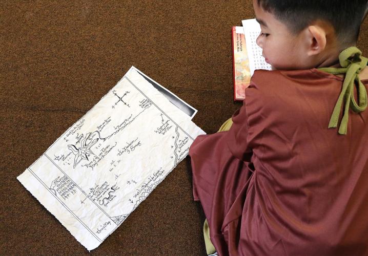 Hobbits, elves, Gandalf, Roac the raven and Beorn finish their journey ...