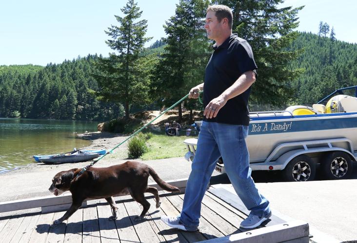 Meet the mayors: Todd McKnight proud to be lifelong Sutherlin booster ...