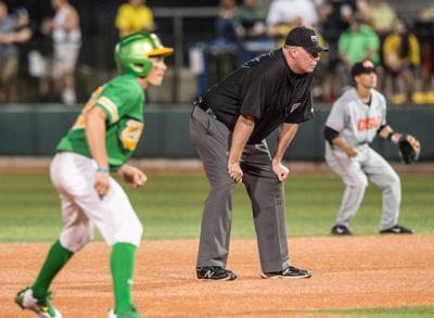 Commentary: Umpire Scott Higgins, a Roseburg graduate, ready for a ...