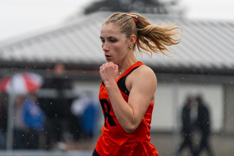 Athletes step up in Jim Robinson Twilight Invitational track meet ...