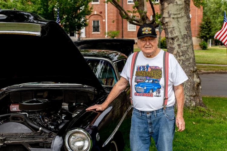 Roseburg VA hosts car show on campus | News | nrtoday.com