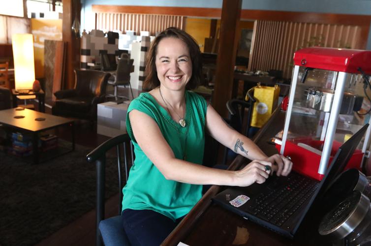 Kristi Rifenbark uses social media to share stories, connect people ...