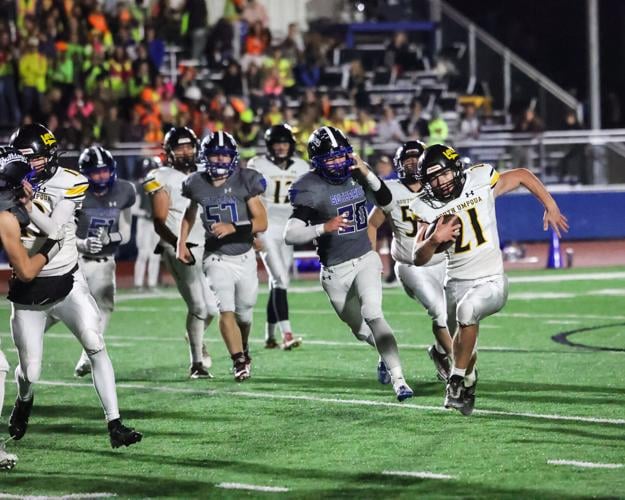 Sutherlin football trumps South Umpqua 28-14, takes second in SD4 ...