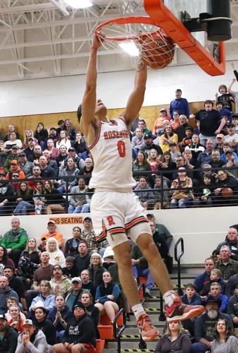 Howell's record-setting night paces South Medford boys past Roseburg ...