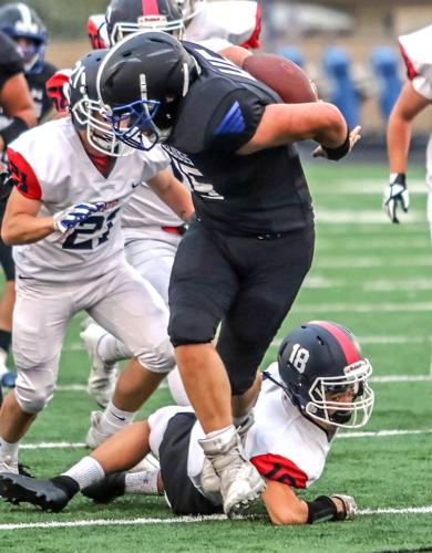 Mentes, Sutherlin run over Phoenix in 46-6 season-opening win | Prep ...