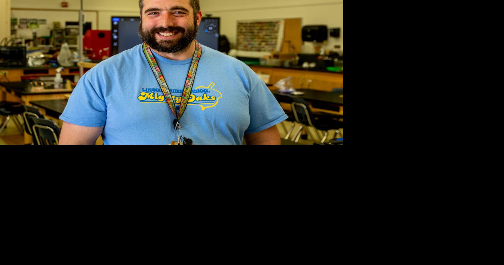 Lincoln Middle School teacher wins award, grant for science class ...