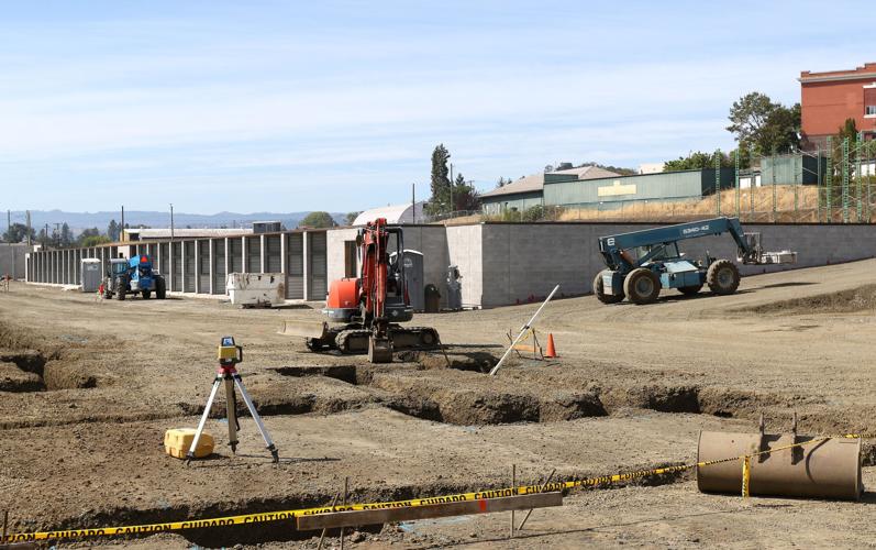 New Cascade Self Storage under construction in Roseburg | Local Biz ...