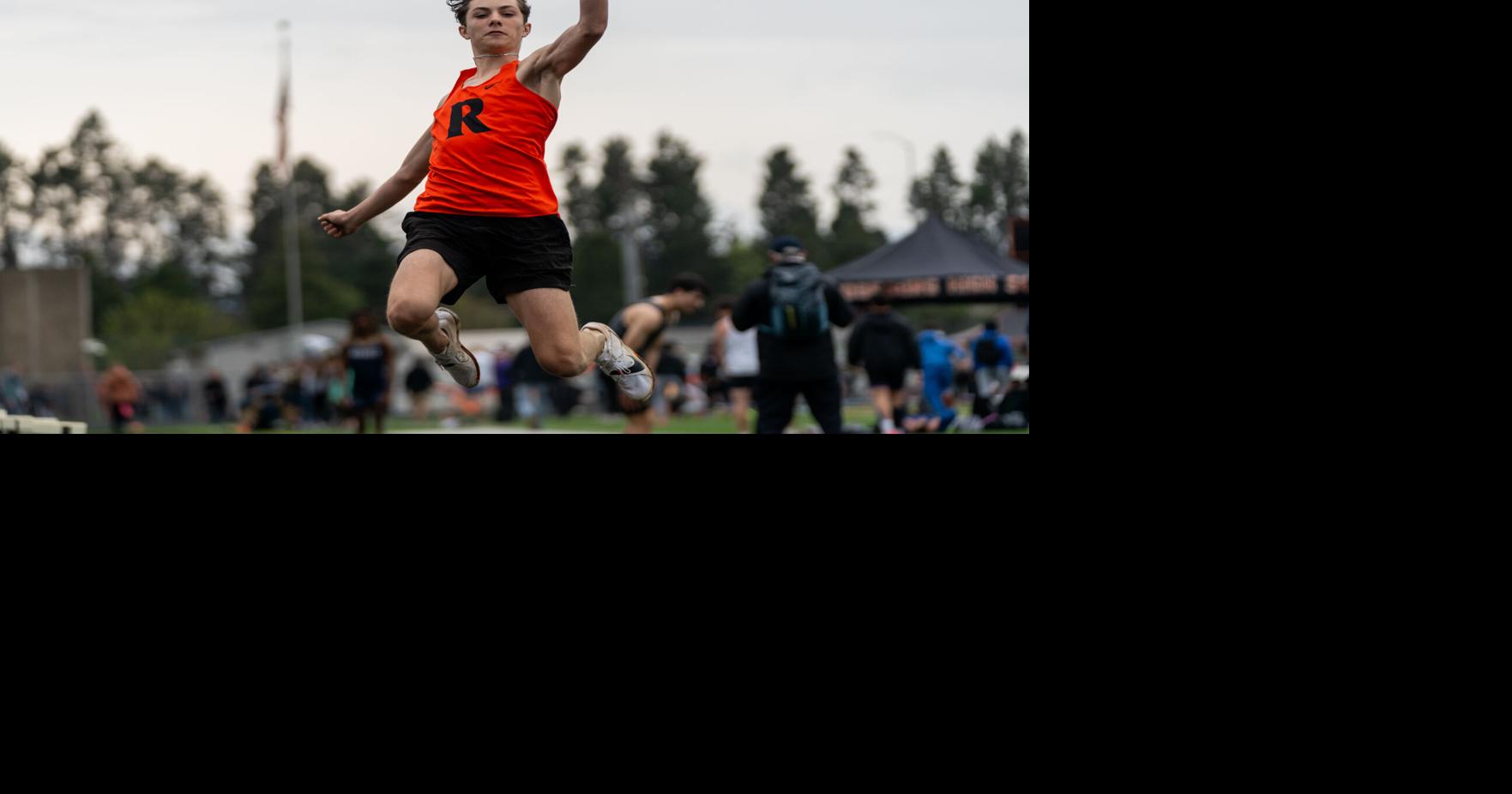 Athletes step up in Jim Robinson Twilight Invitational track meet ...