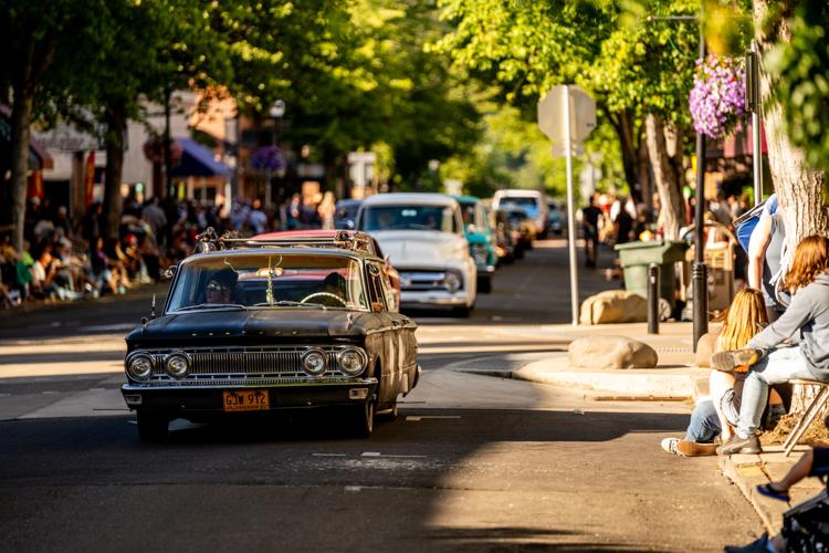 Annual Graffiti cruise brings weeklong celebration of cars to an end ...
