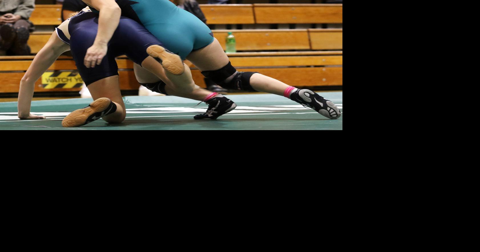 Women's College Wrestling: UCC start-up program hosts first meet ...