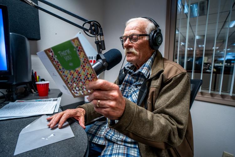 Mike Winters, 'commissioner of dirt,' ends decades-long gardening show ...