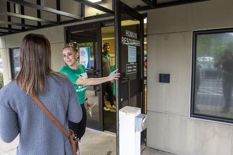 CHI Mercy Medical Center nurses continue months long contract ...