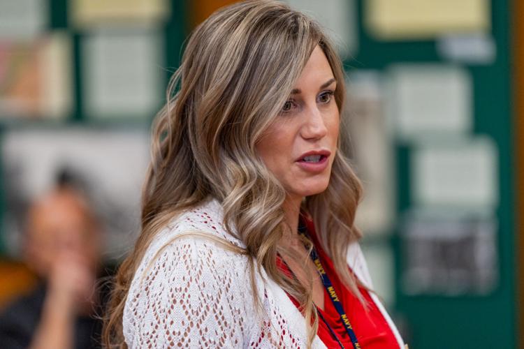 County commissioners proclaim June 12 as National Women Veterans Day ...