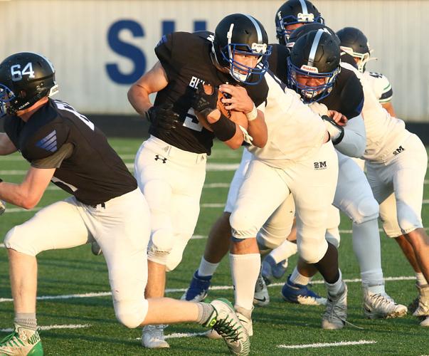 St. Mary's whips Sutherlin 35-6 in season opener | Prep Football ...
