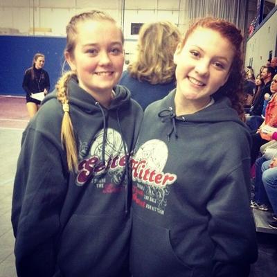 Volleyball: Roseburg's Taylor Russell, Kyleigh Scott sign with ...