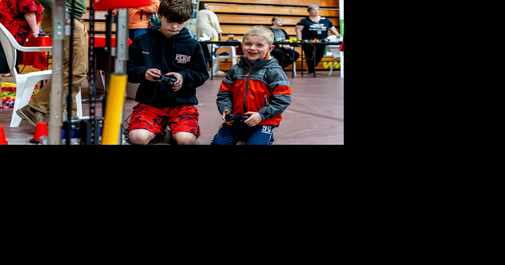 Explore UCC event brings hundreds to learn about local industries ...