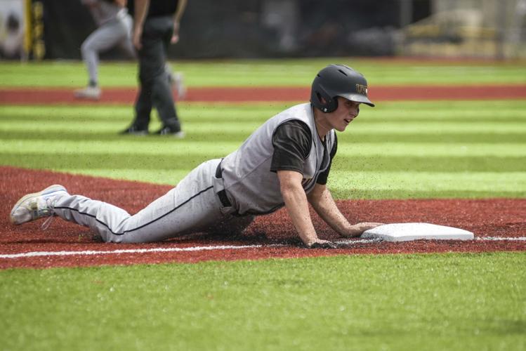 Back as champs: Umpqua Valley Christian holds off No. 1 Knappa 13-9 for ...