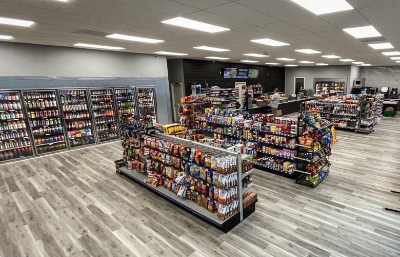 Anderson Market reopens in new building | Business | nrtoday.com