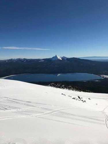 Diamond Lake's business drops due to lack of snow | Local Biz | nrtoday.com