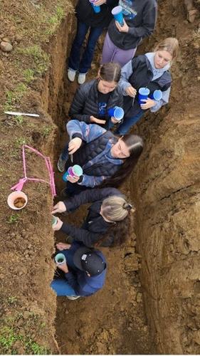 Digging Deeper: Umpqua FFA students sow success in soils competition ...