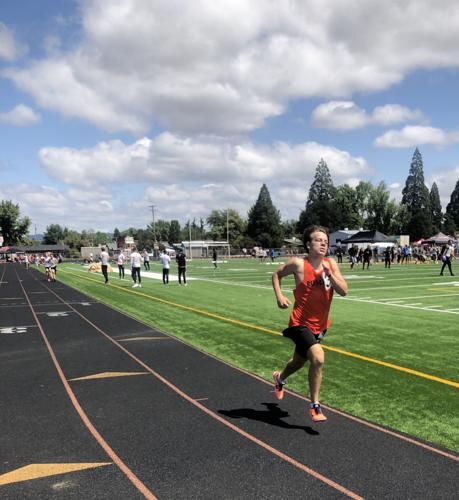 Dupper wins 100, helps Roseburg boys to third in SOC district meet ...