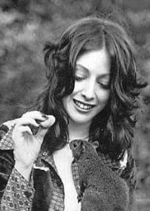 Annette “Tracie” Lela (Loomis) Mantor | Obituaries | nrtoday.com